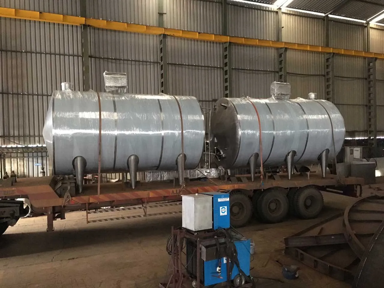 Horizontal Milk Storage Tank HMST - Varadraj Industries